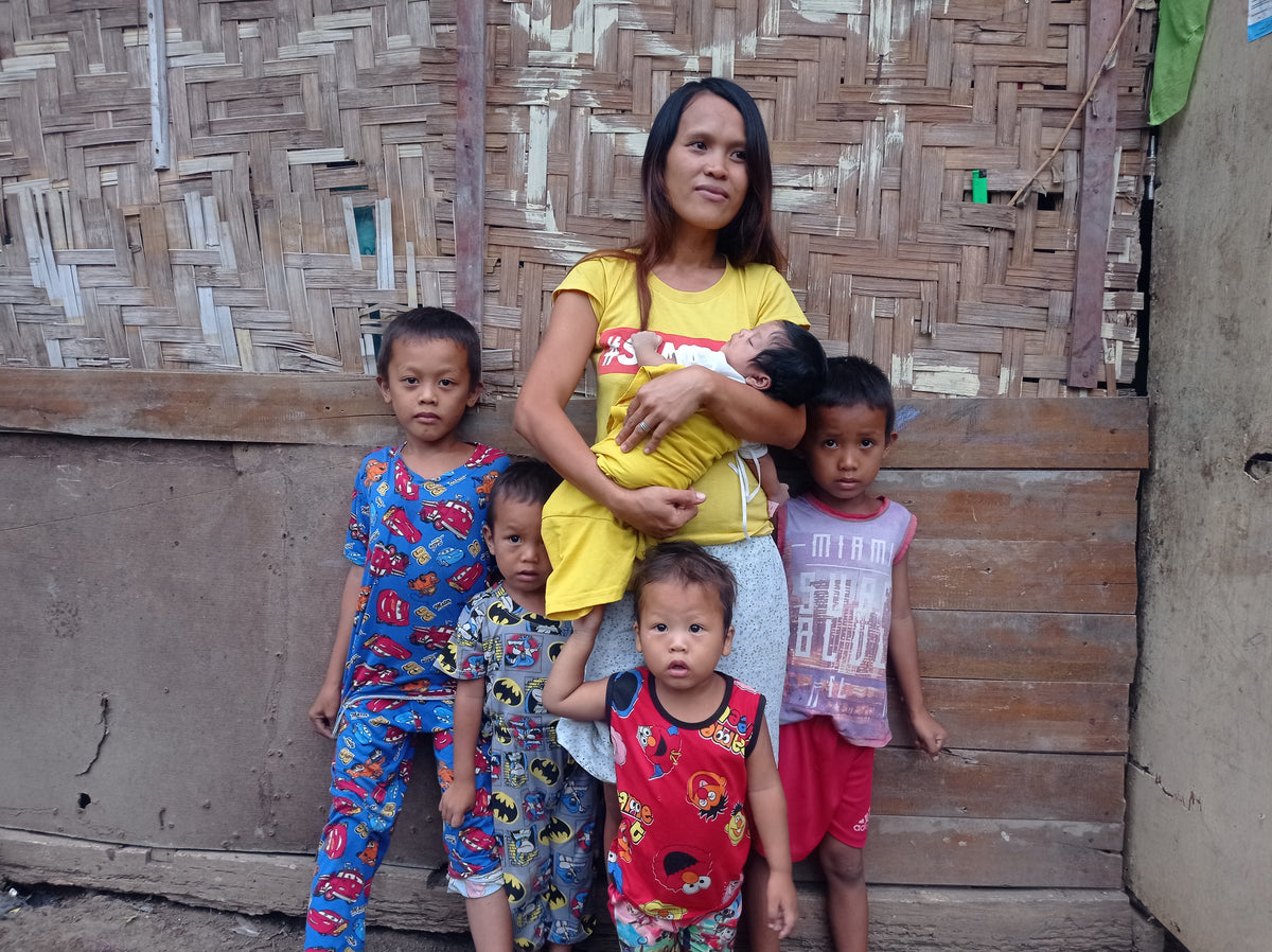 Relief Program Supporting Disadvantaged Families in the Philippines ...